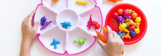 10 Easy Fine Motor Activities for Toddlers & Preschoolers